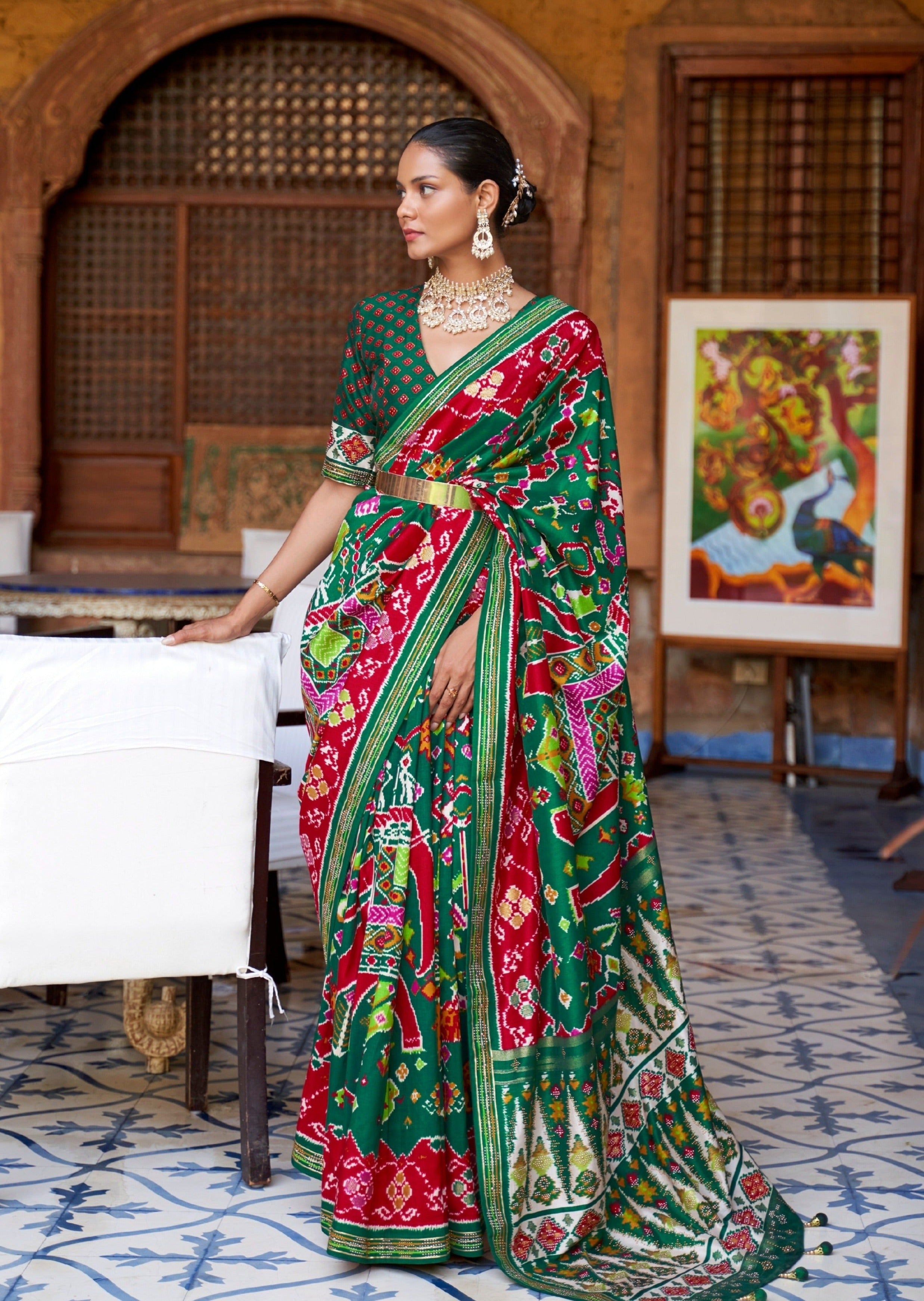 Patola Silk Pine Green Saree – Sunasa