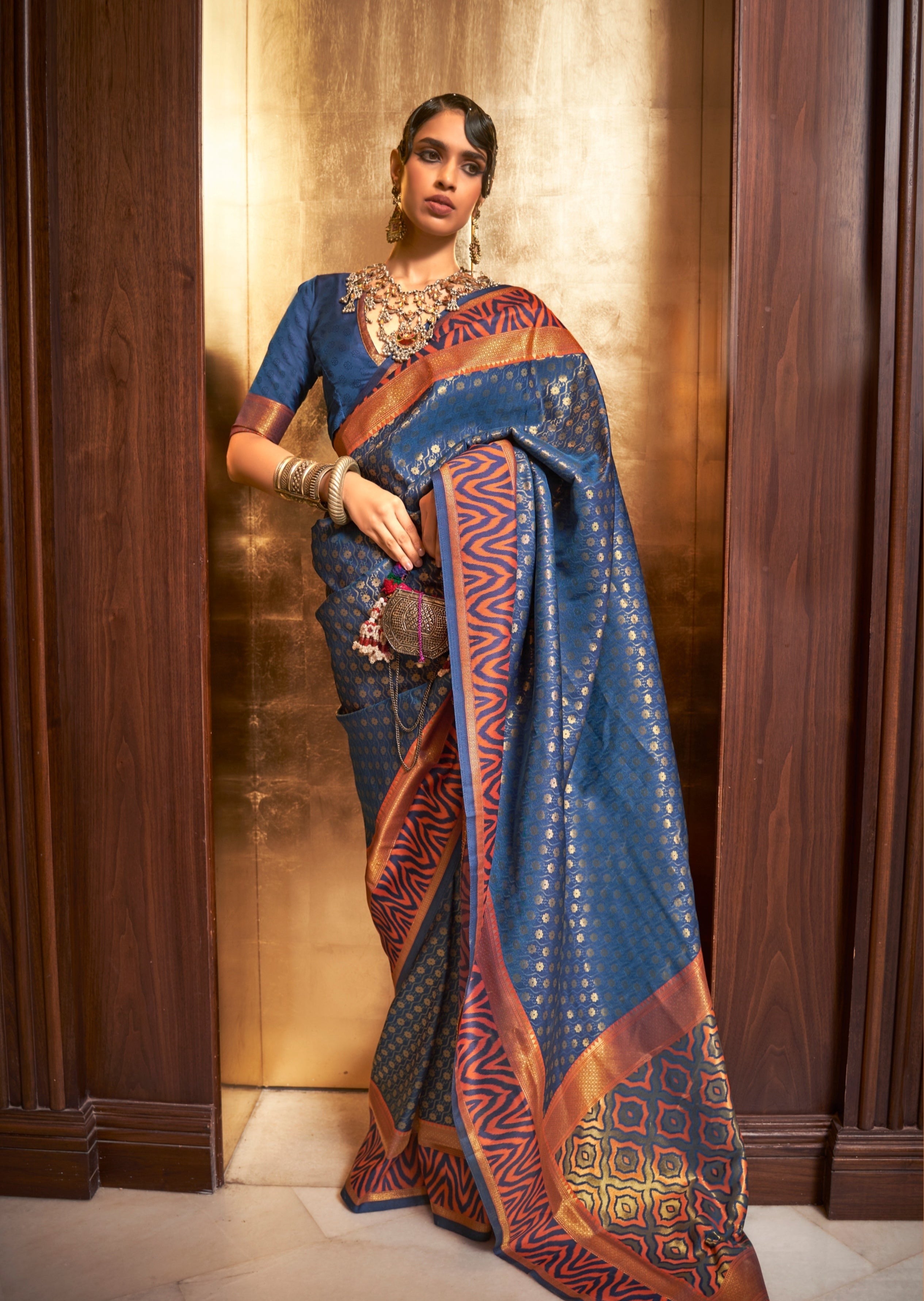 Kanjivaram Silk Ink Blue Handloom Saree – Sunasa